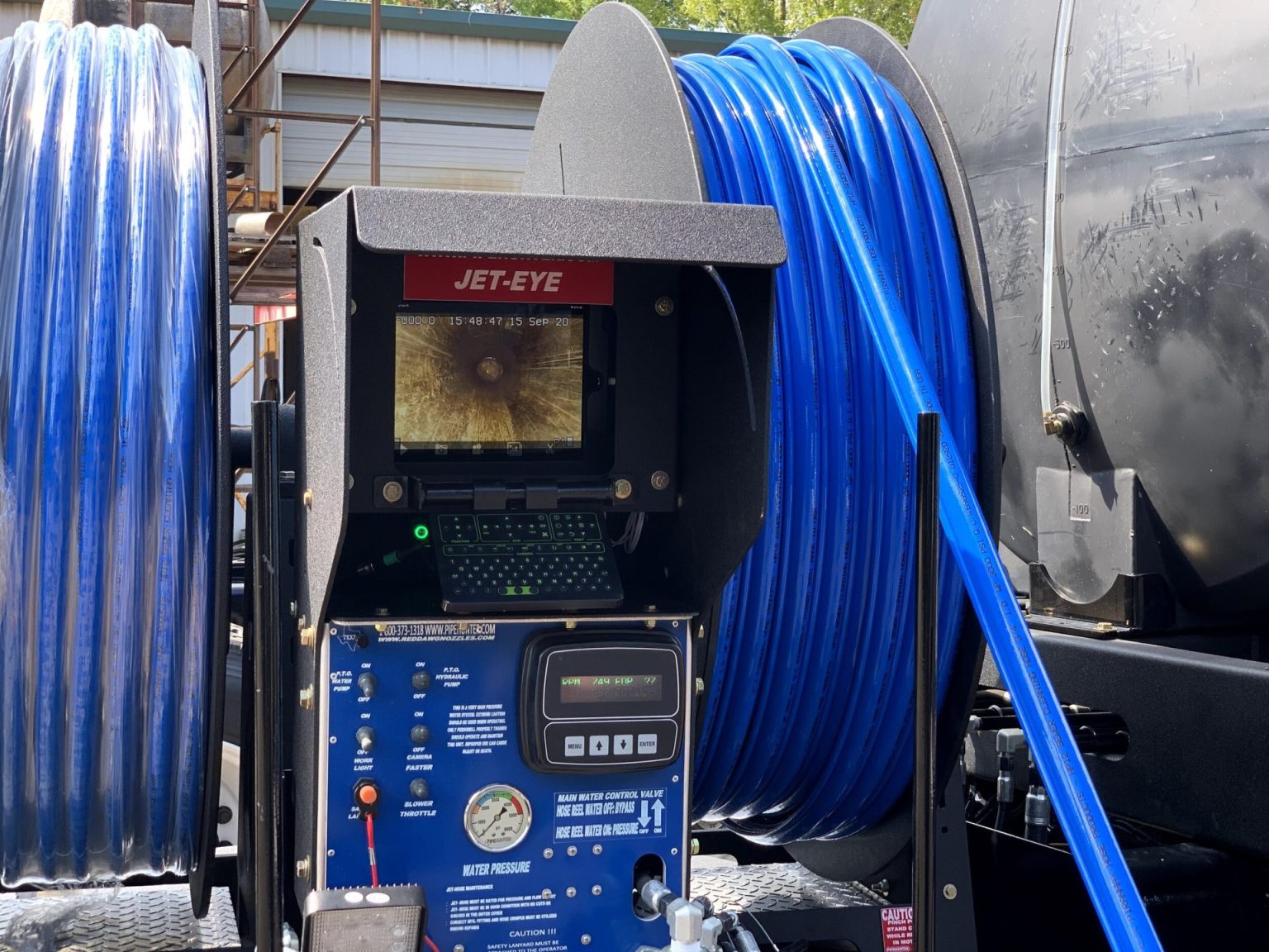 Pipehunter Sewer Cleaning Trucks - 24/7 Support | MTech