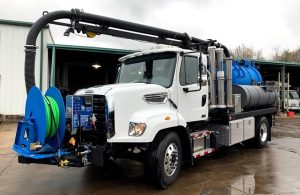 Pipehunter Sewer Cleaning Trucks - 24/7 Support | MTech